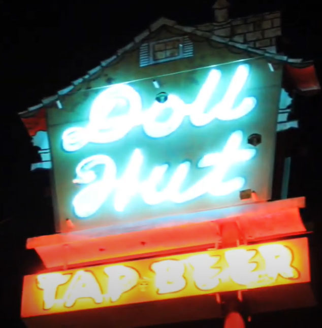 World Famous Doll Hut, Anaheim, April 25, 2025. – TEN FOOT YOU